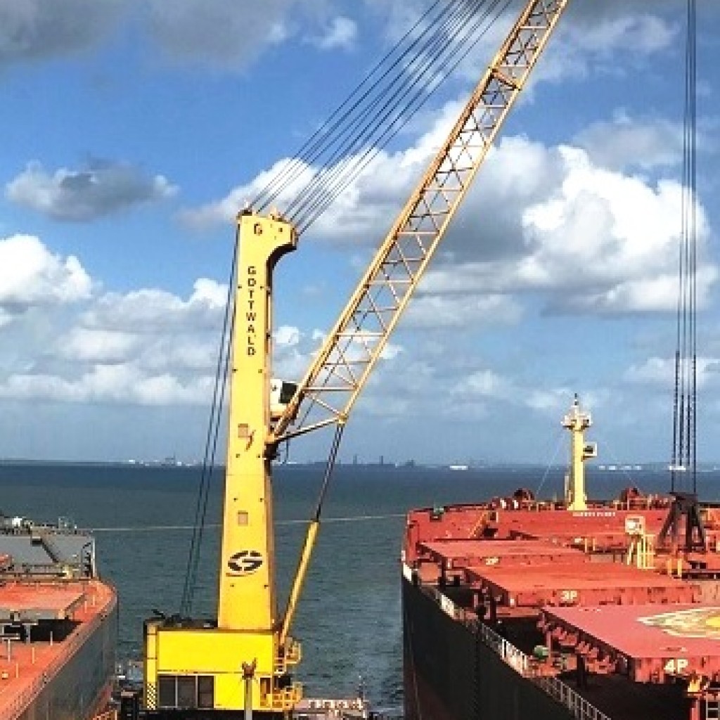 Sale And Purchase- Vessels – Product Categories – DREDGERS/FLOATING CRANE